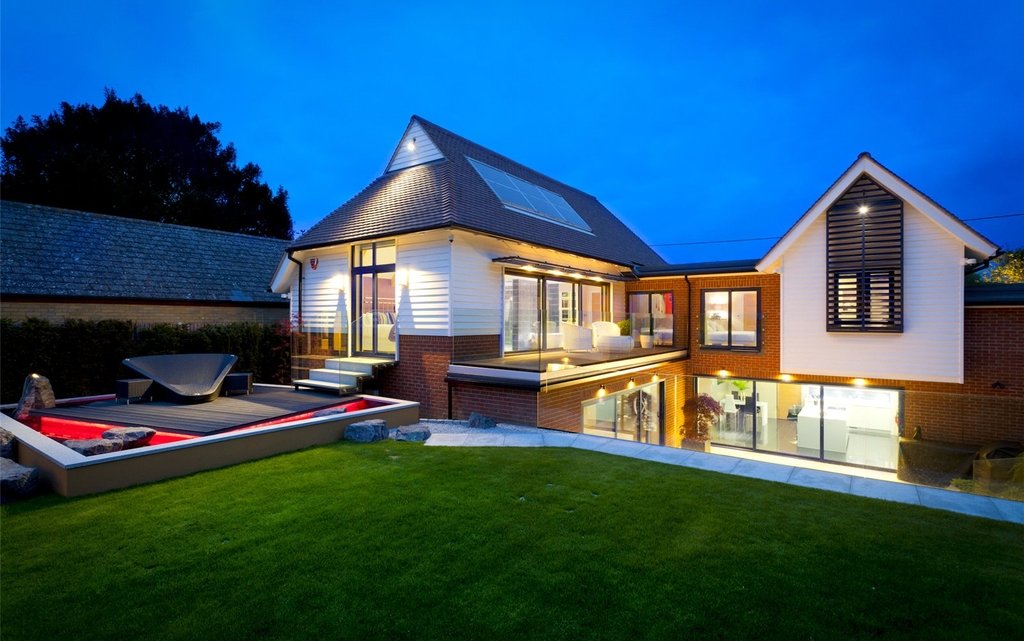 3 Bedroom house for sale in Rodmersham Green, Sittingbourne, Kent, ME9 ...