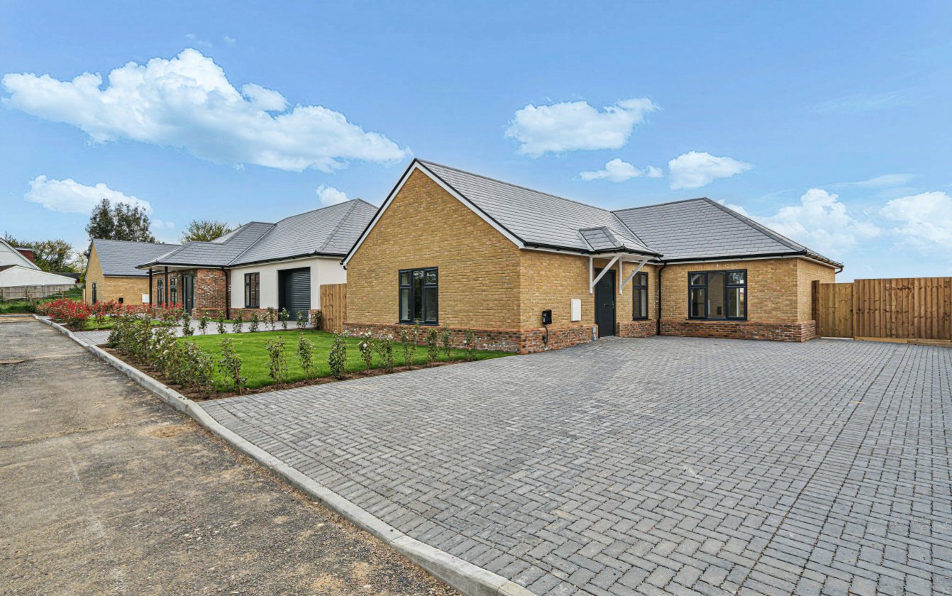 Bungalow for sale in Chequers Road, Minster on Sea, Sheerness, Kent ...