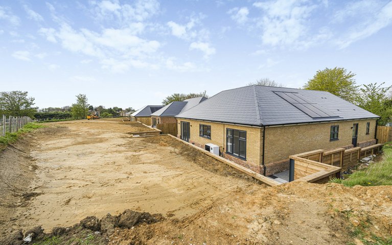 Bungalow for sale in Chequers Road, Minster on Sea, Sheerness, Kent ...