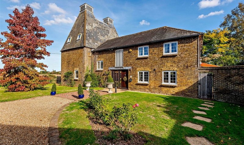 Properties for sale in Sittingbourne | Quealy & Co